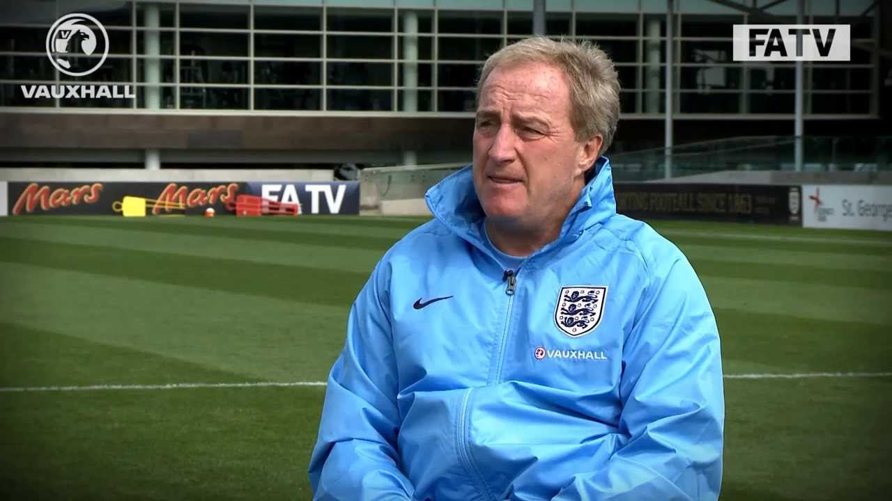 Behind The England team: Assistant Manager Ray Lewington with an ...