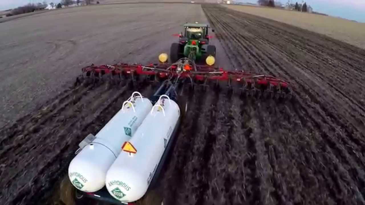 Iowa NH3 application from UAV - YouTube