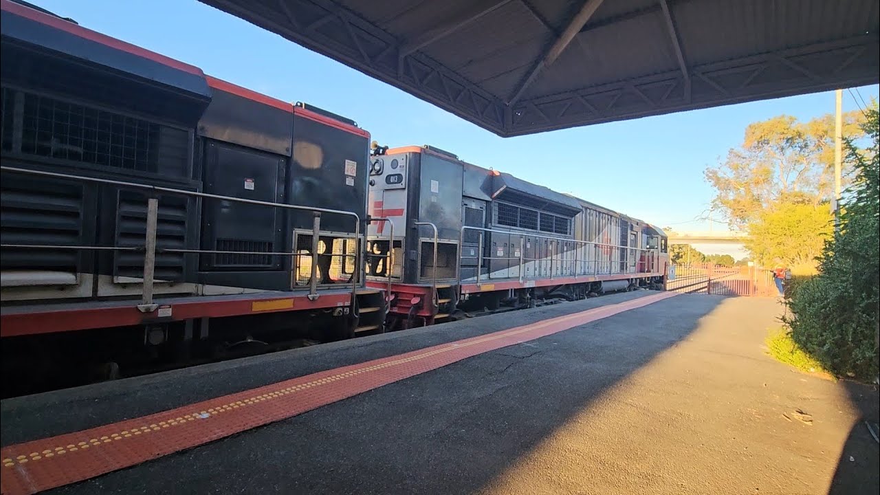 1PM9 SCT up "Dark Ghost #2" (SCT SCT CSR CSR), Forrestfield to Laverton ...