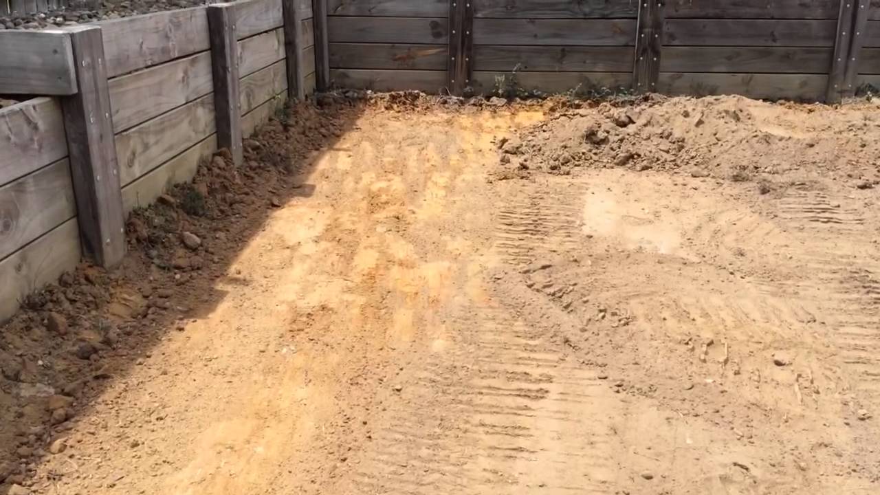 Landscaping 101 - level block - YouTube