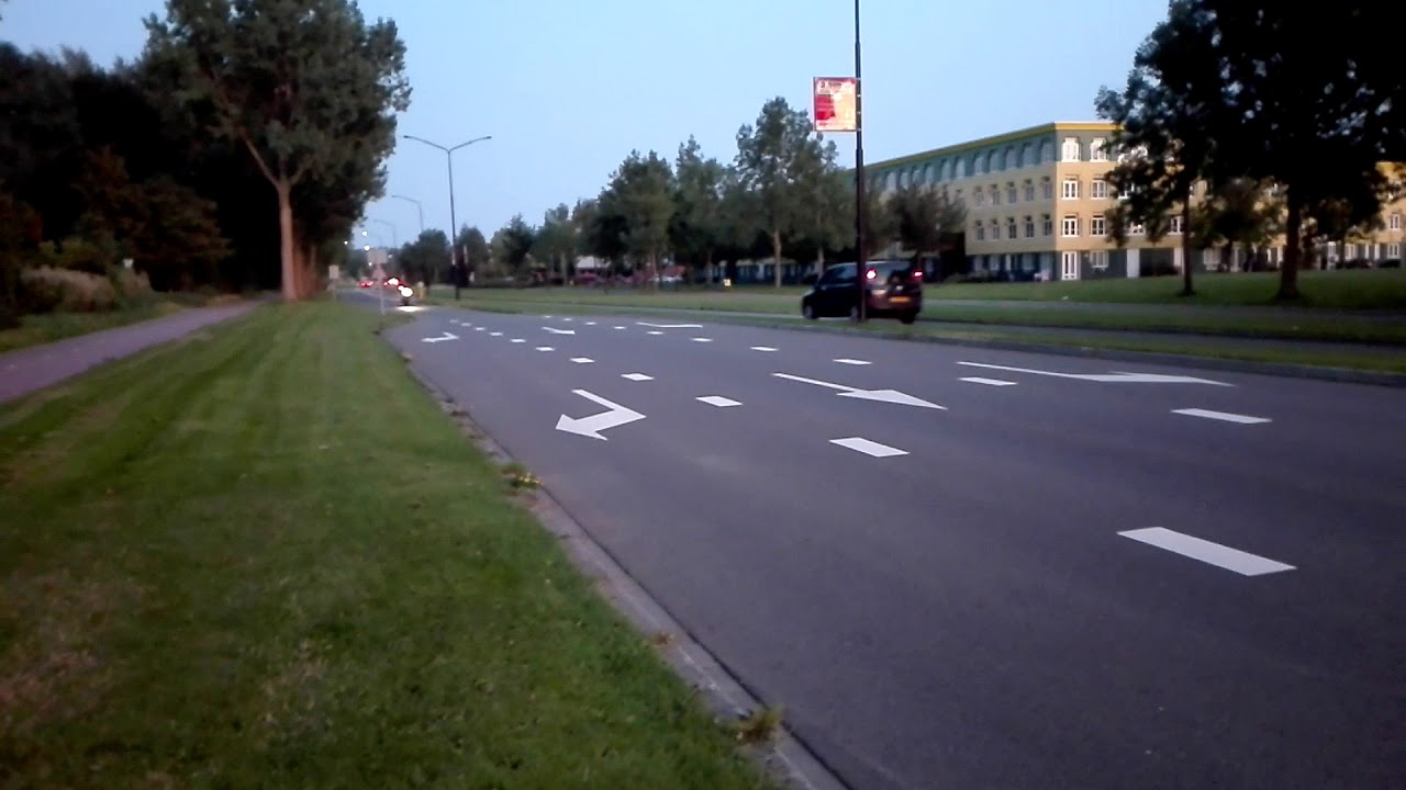 Harley Davidson Bobber Revving and LOUD Acceleration - YouTube