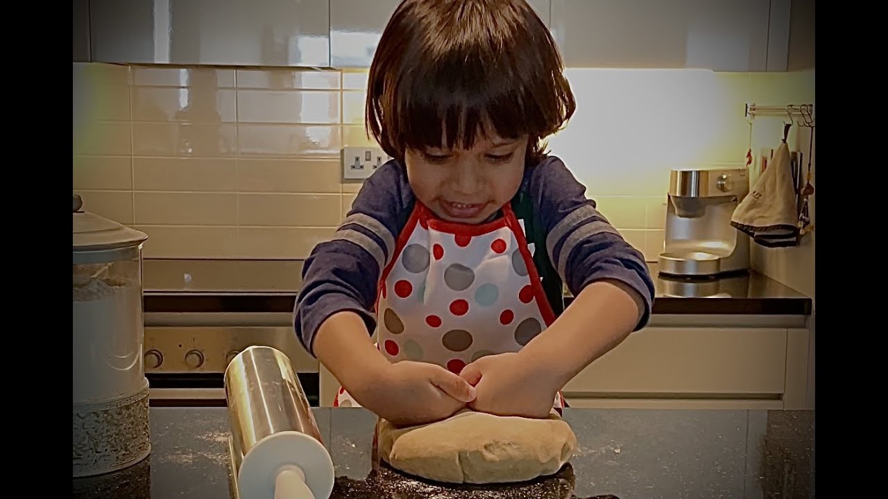 How not to roll a pizza with Chef Zion - YouTube