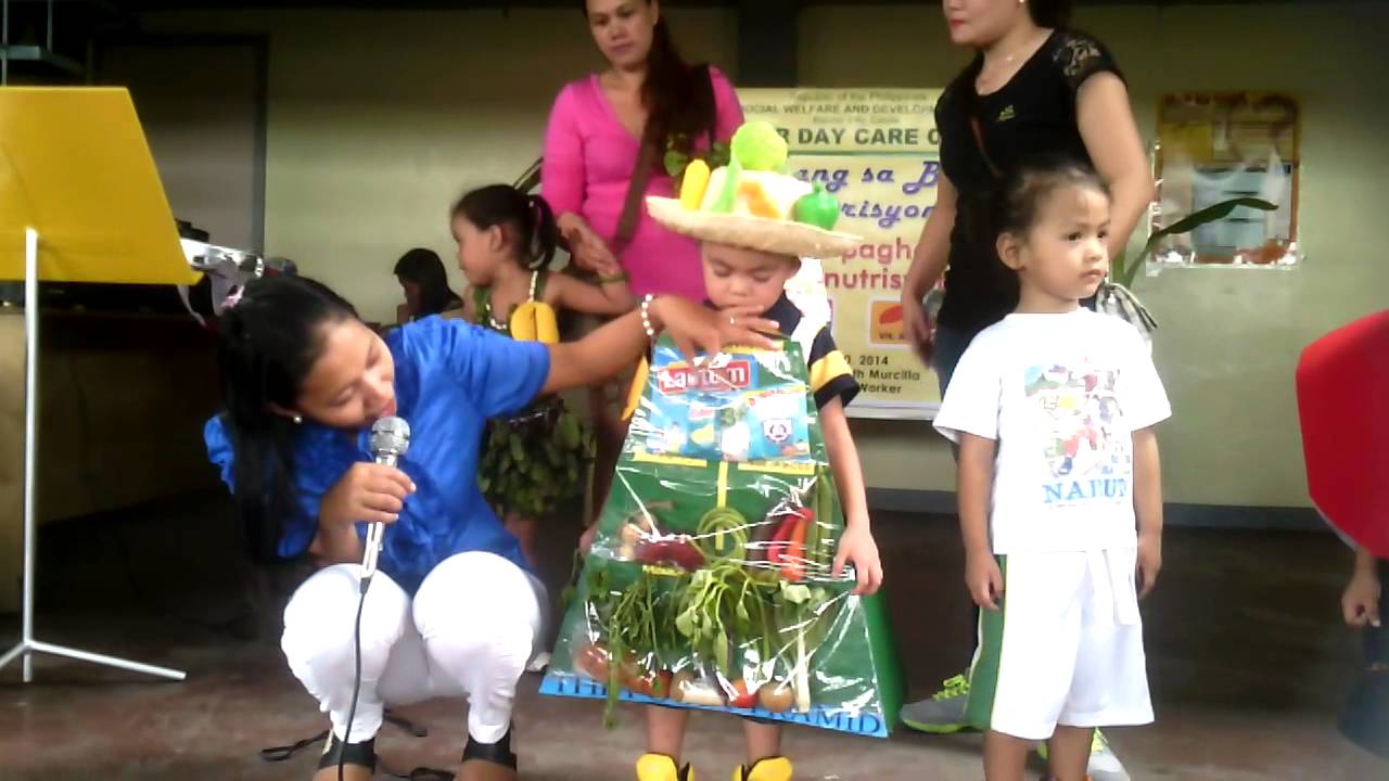 Costume Entry Nutrition Day - YouTube