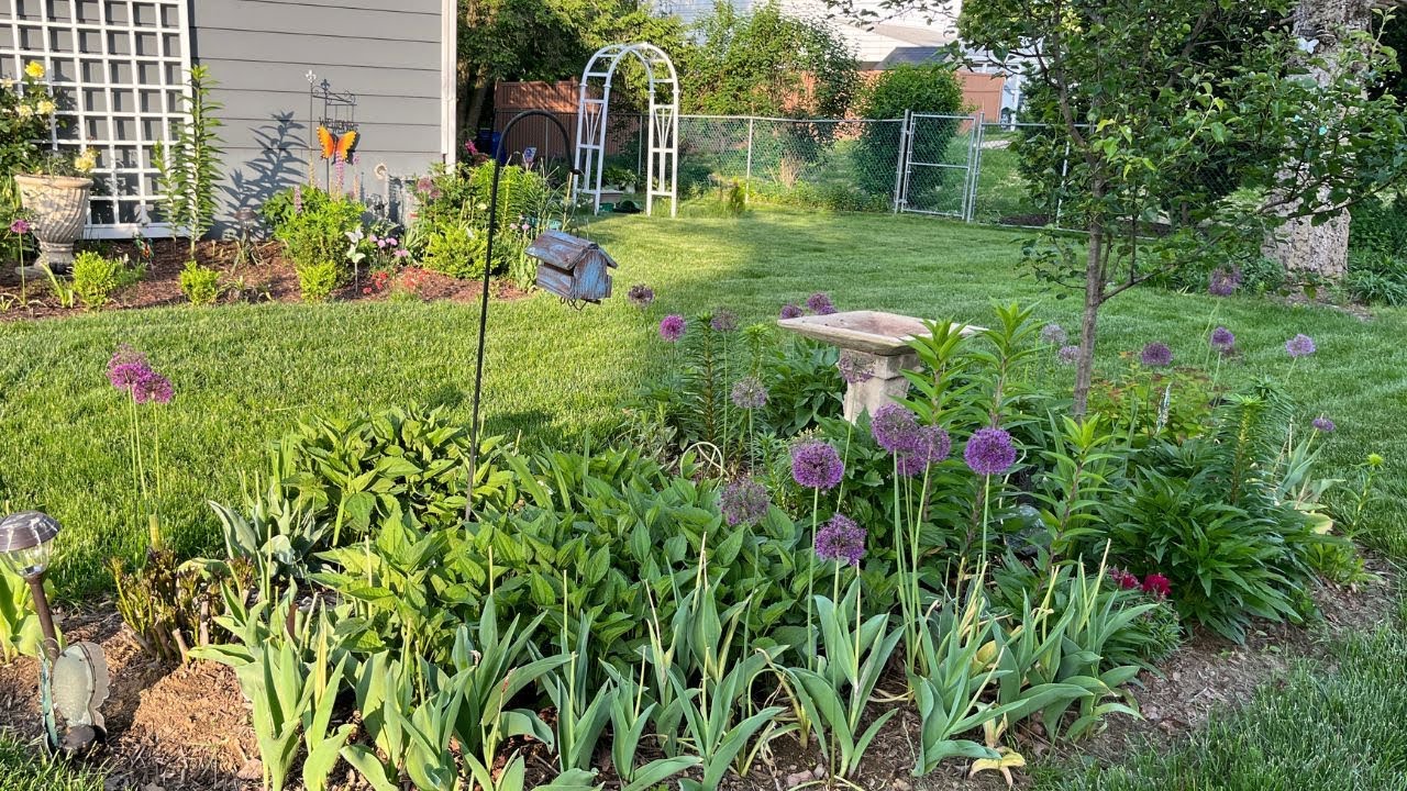 May Garden Tour 2024 - YouTube