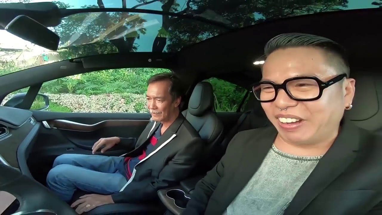 pinasilip hi-tech na kotse ni jeff tam "JEFFREY TAM & BROD.PETE ...