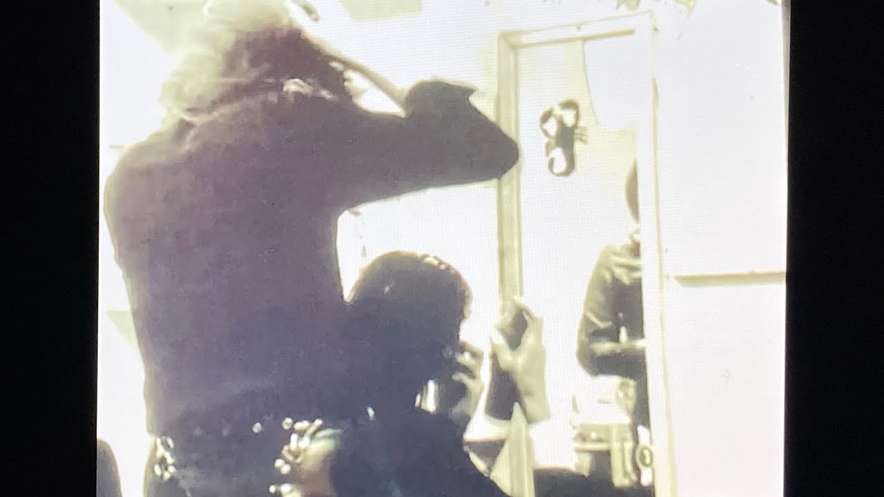 Nick Cave Blixa Bargeld Primping in a Mirror - YouTube