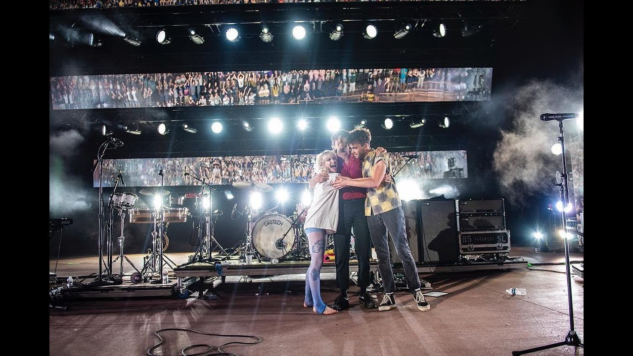 Paramore @ Summer Sonic Osaka Japan - YouTube