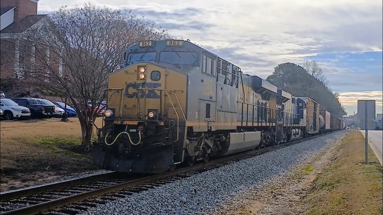 CSXT 862 leads CSX M280 at Irmo SC on the CSX CN&L Subdivision - YouTube