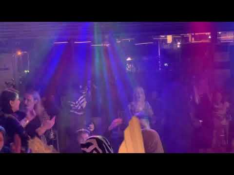 Boşnak oyun havaları şov