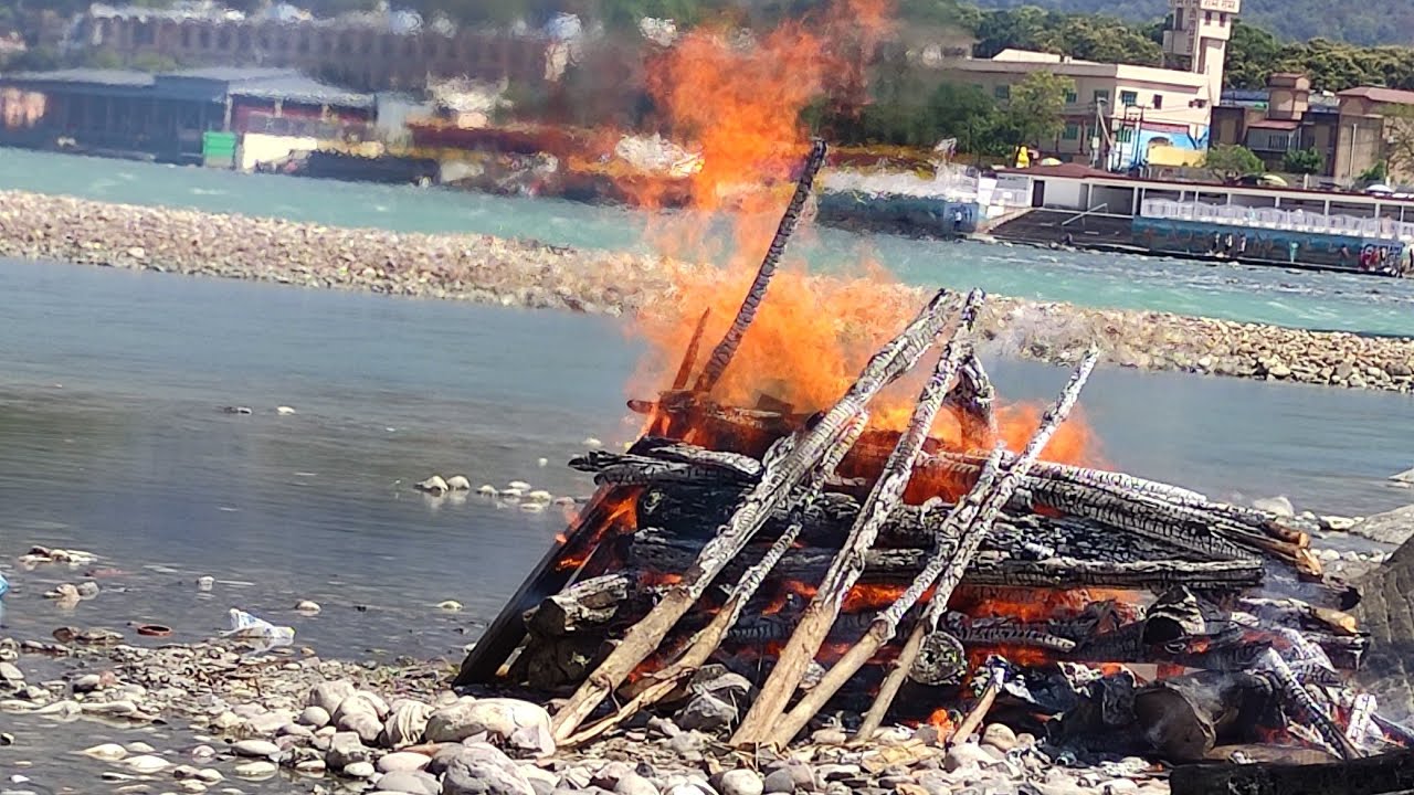 Cremation in Rishikesh_india (Shmashana) - YouTube