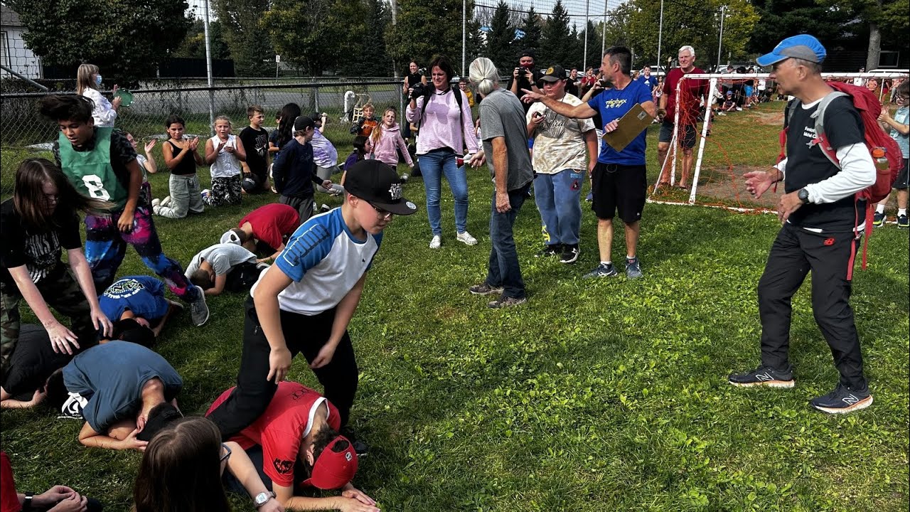 Saute Moutons Un record impressionnant battu par 160 jeunes de l’école ...