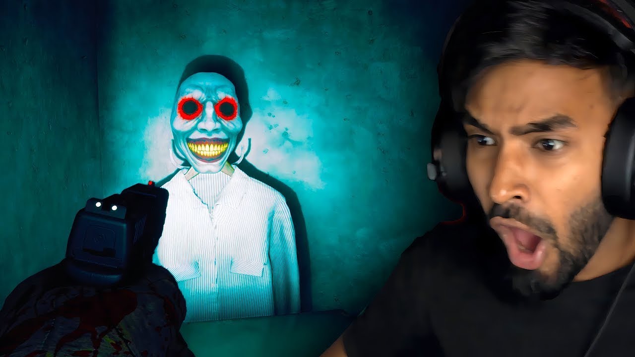 SOME ONE ARE WATCHING ME | HORROR GAME - YouTube