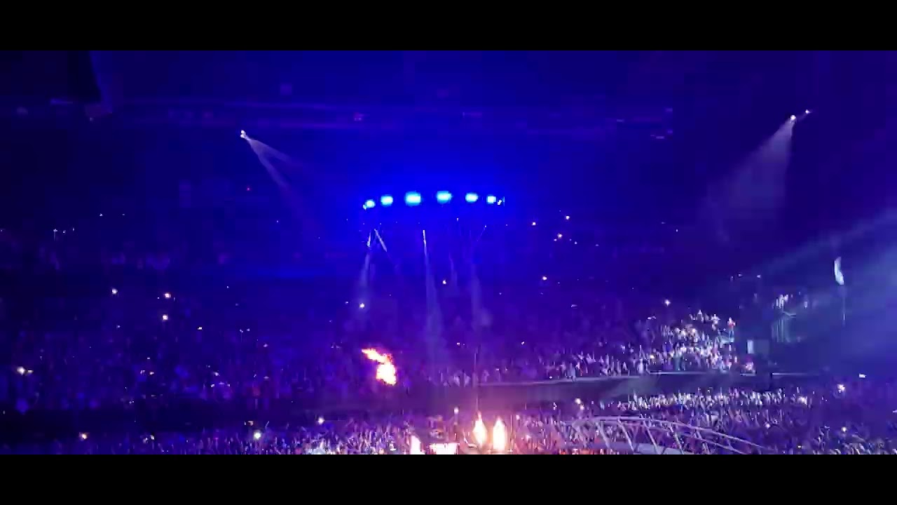 Regi & Mark with a K - Sportpaleis - YouTube