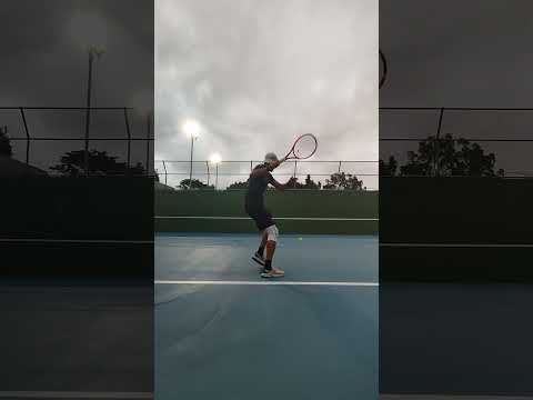 Tennis Practice at NTU - YouTube
