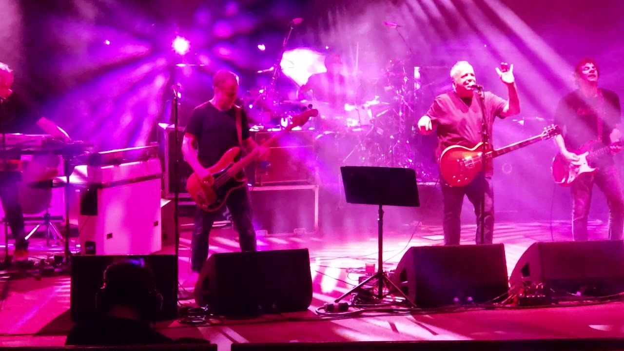 WEEN - Roses are Free - Red Rocks June 5th, 2018 - YouTube