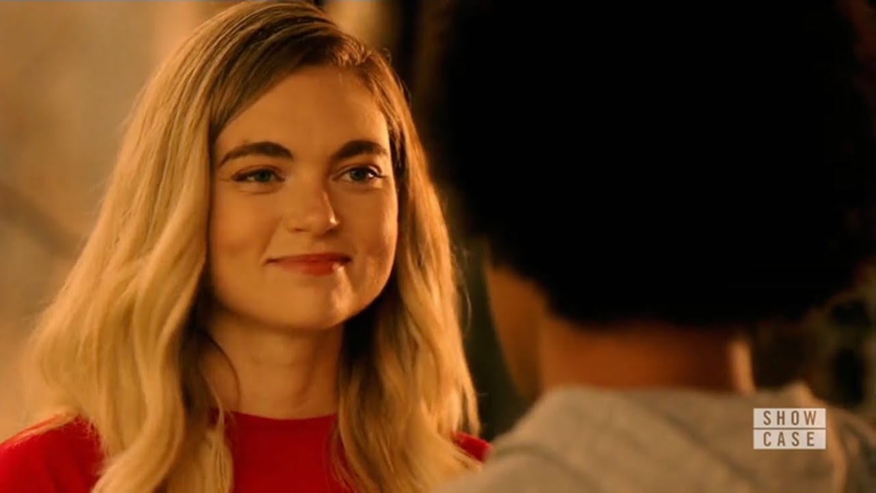Legacies 3x05 Mg And Lizzie Talk - YouTube