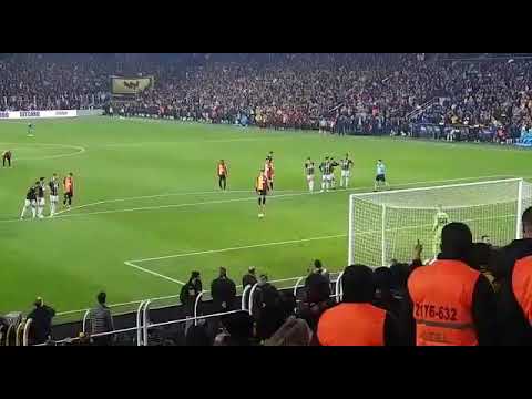 Falcao penaltı FB:1 GS:3 (tribün çekimi)
