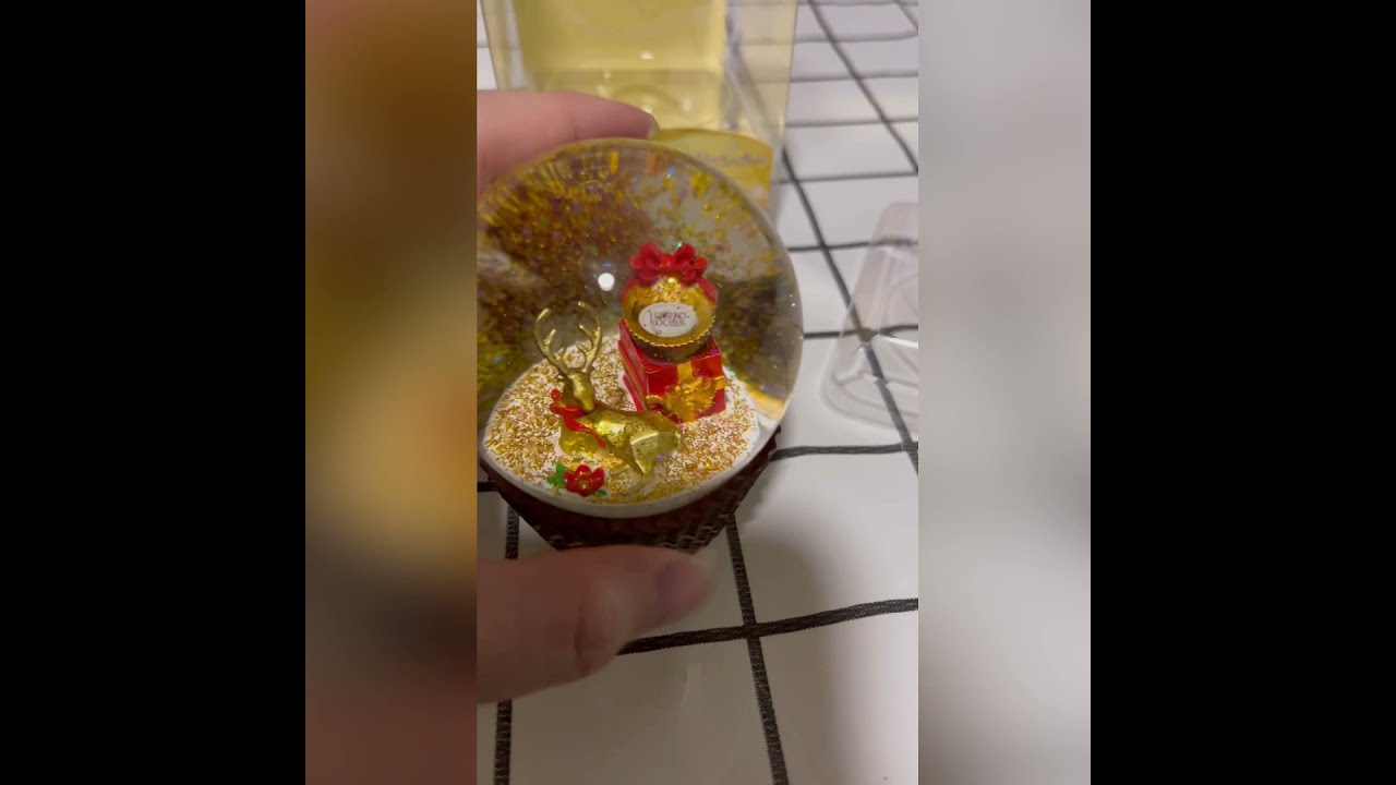 Ferroro Rocher @ Christmas Crystal ball 🔮 - YouTube