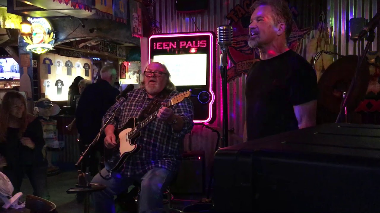 Cinnamon Girl- cat reed, Danny Ott, Mike Berry - YouTube