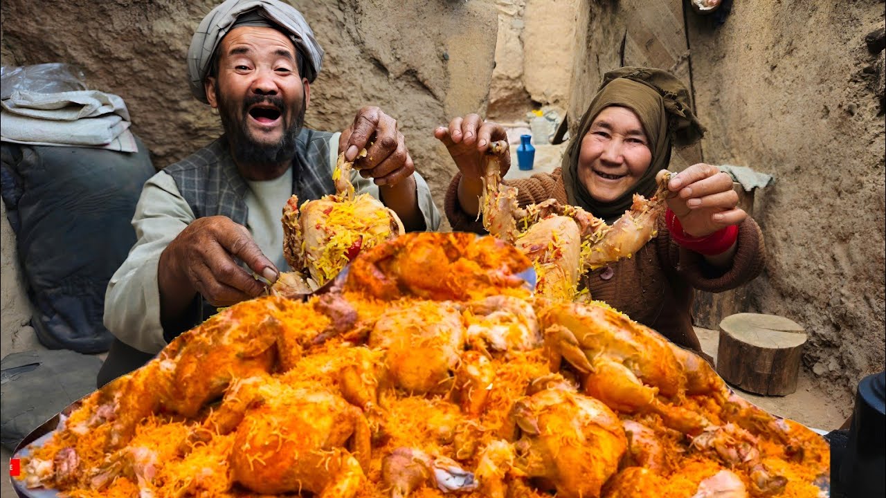 A day in the village: cooking chicken and rice recipes. - YouTube