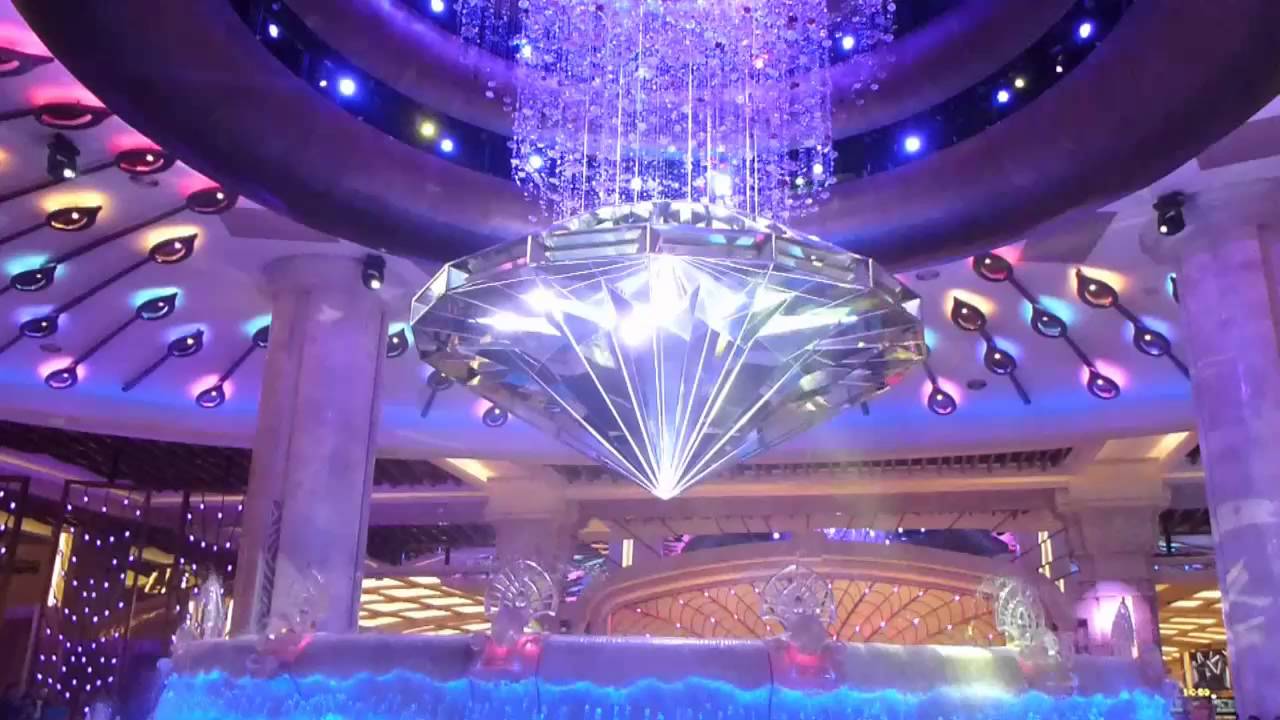 Galaxy Macau diamond show - YouTube