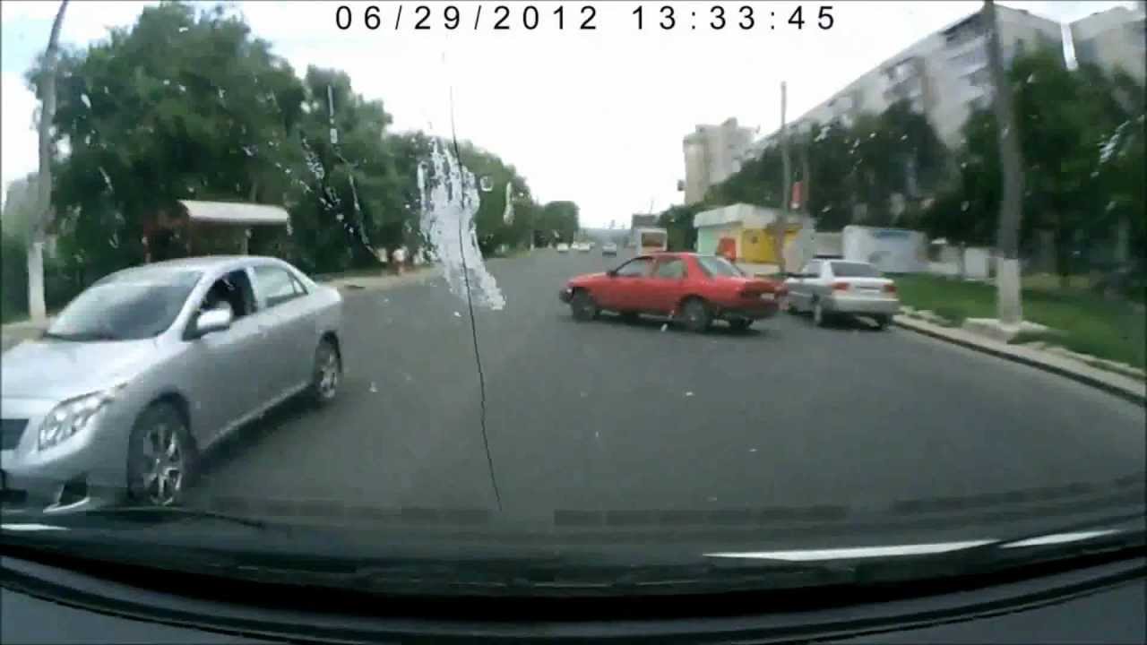 Real Car Accidents - Car Crash Compilation - YouTube