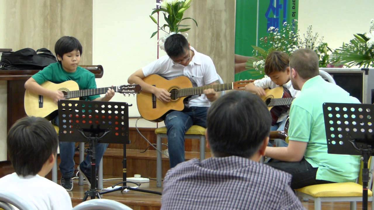 [2013-12-01] 요셉학교 연주회 (5) - YouTube