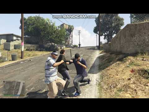 GTA 5 Amanda ve Micheal , Tracey'e laf atan serserileri pataklıyor.