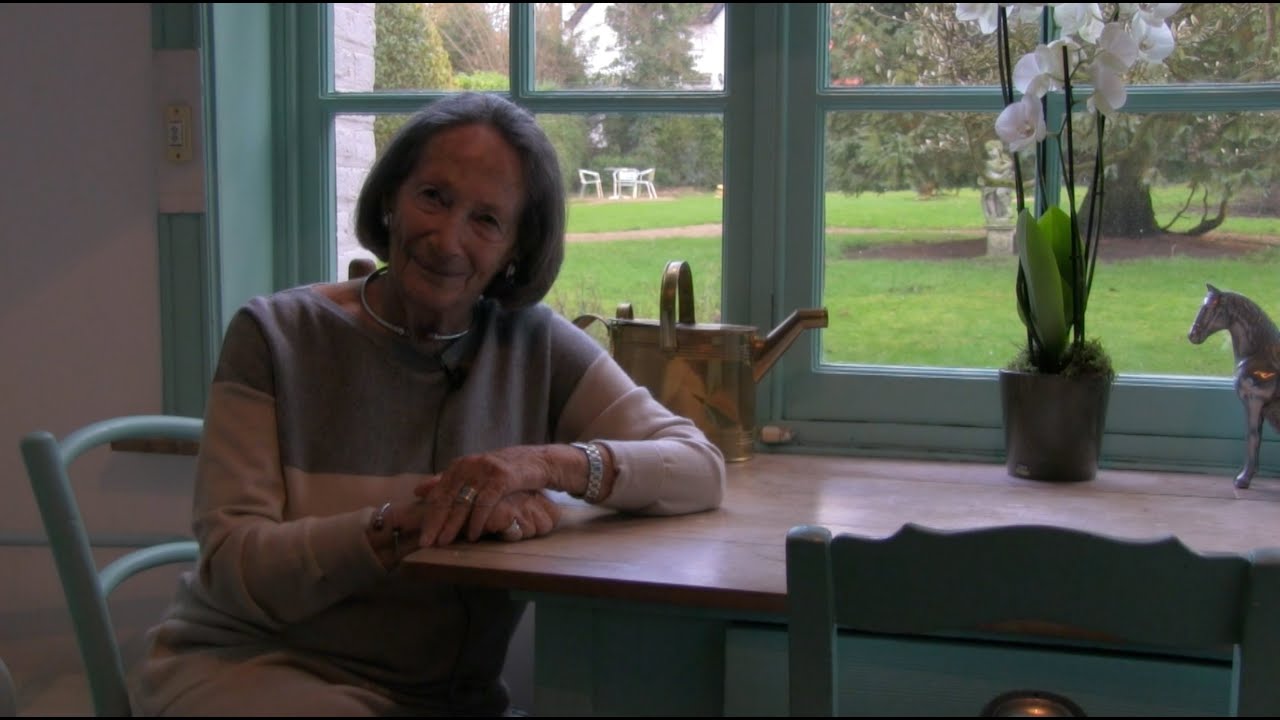 Renée Van Hoof-Haferkamp - YouTube