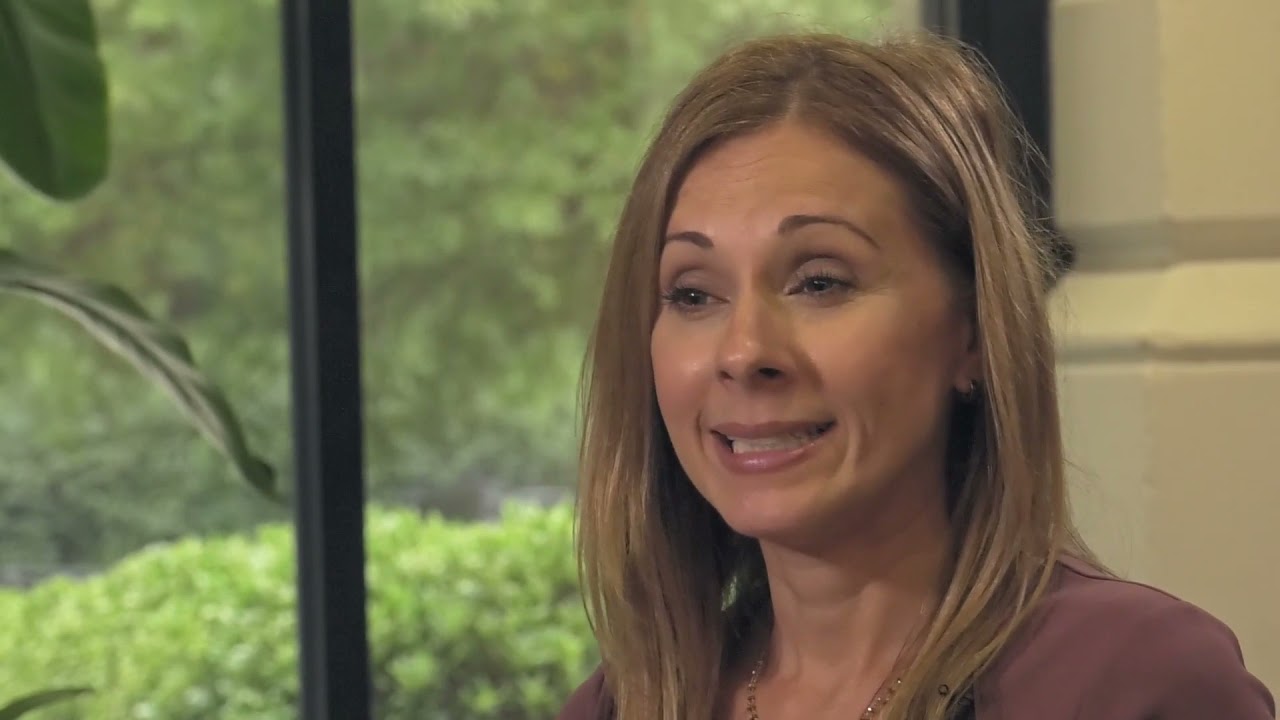 JR Law Team Real Estate Testimonial Tina Caul - YouTube