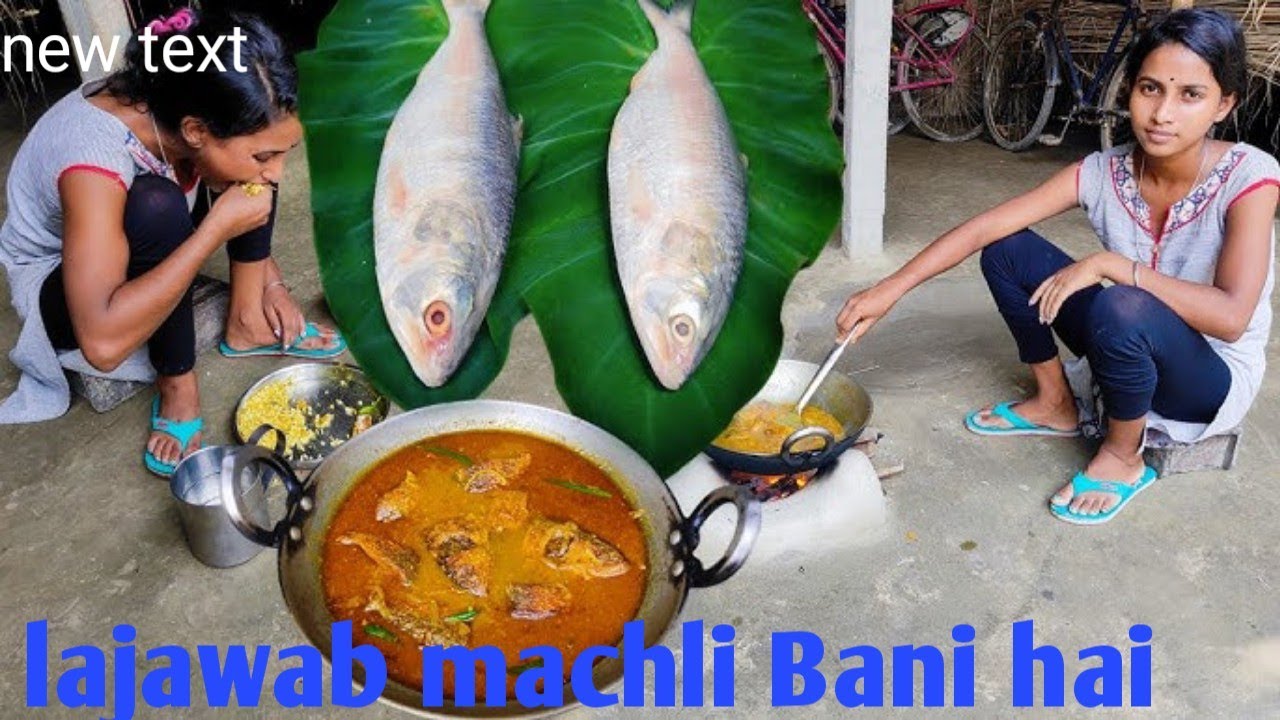 village couple cooking fish!! fish curry recipe - YouTube