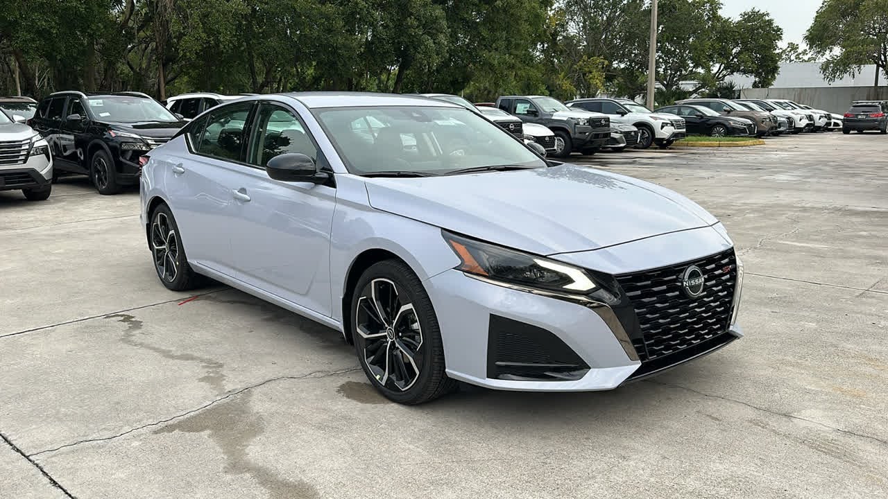2024 Nissan Altima 2.5 SR Ft. Pierce, Sebastian, Palm Bay, Melbourne FL ...