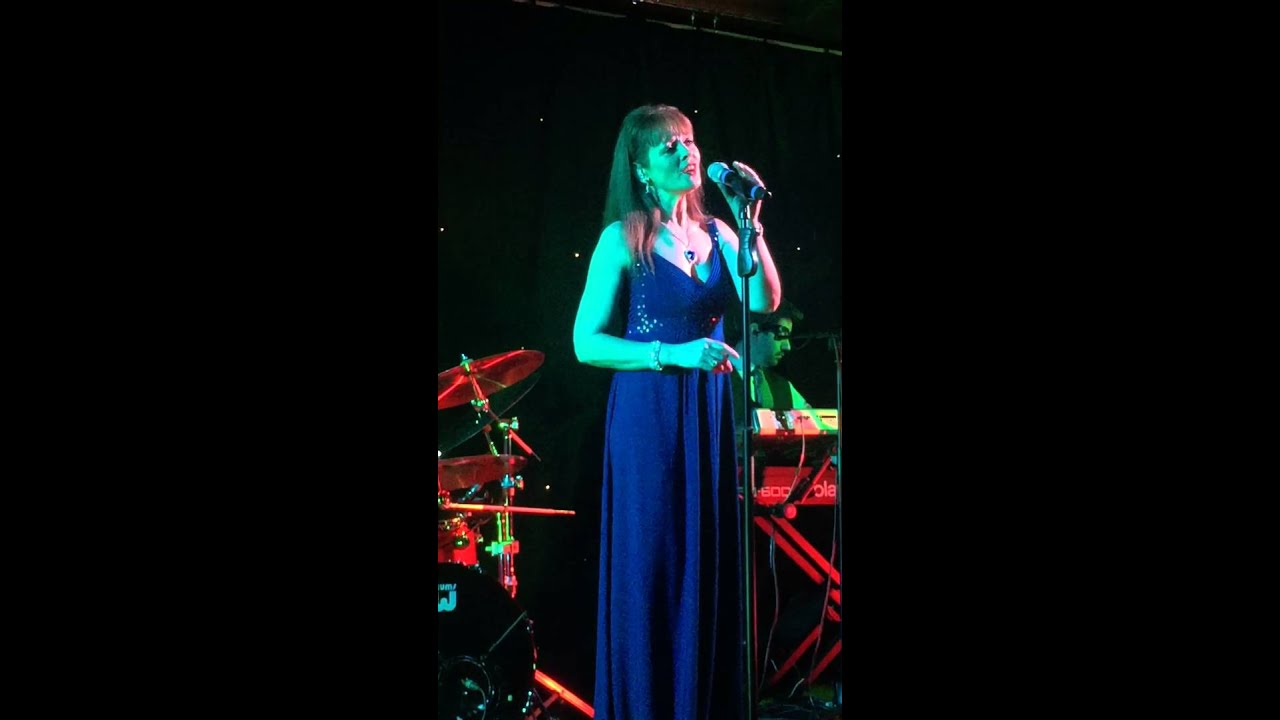 Mary Duff - O Holy Night - YouTube