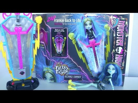 Freaky Fusion Recharge Chamber Review - Monster High