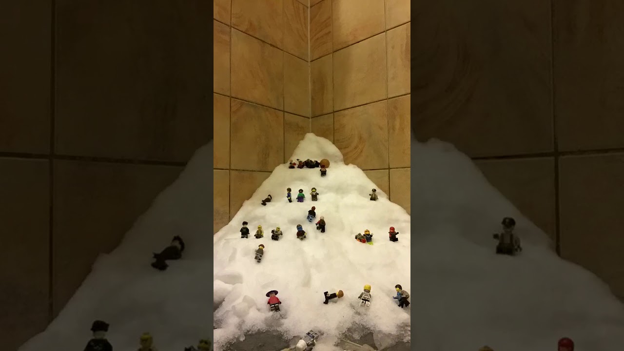 Lego avalanche snowmovie - YouTube