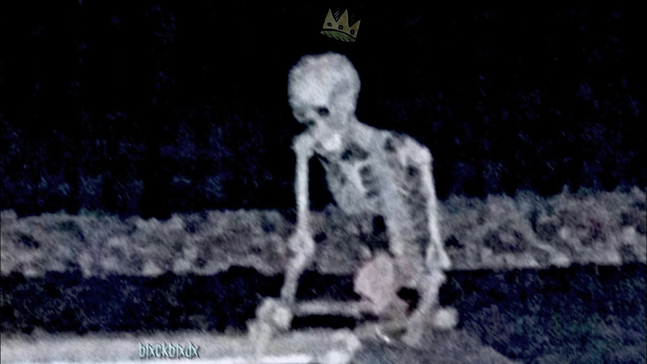 30Xi - ex eye (prod. BeatsbyVishnu & blxckblxdx) - YouTube