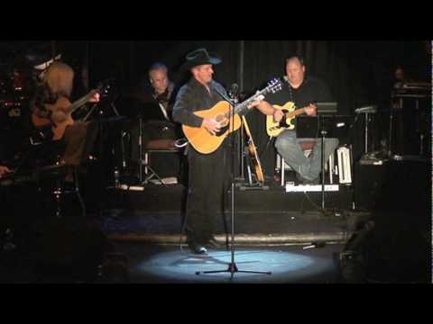 Pat Payne performing Next Waltz - YouTube