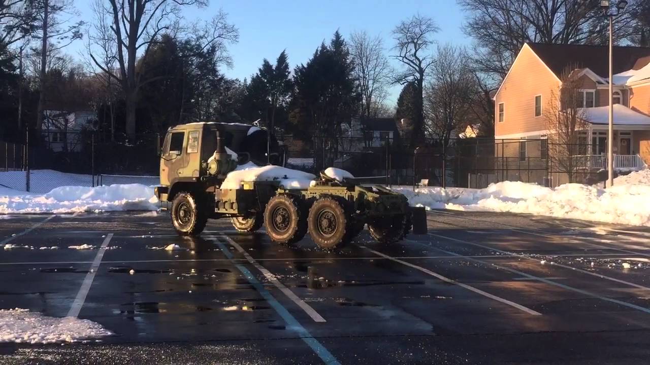 M1088 MTV Stewart and Stevenson tractor - YouTube