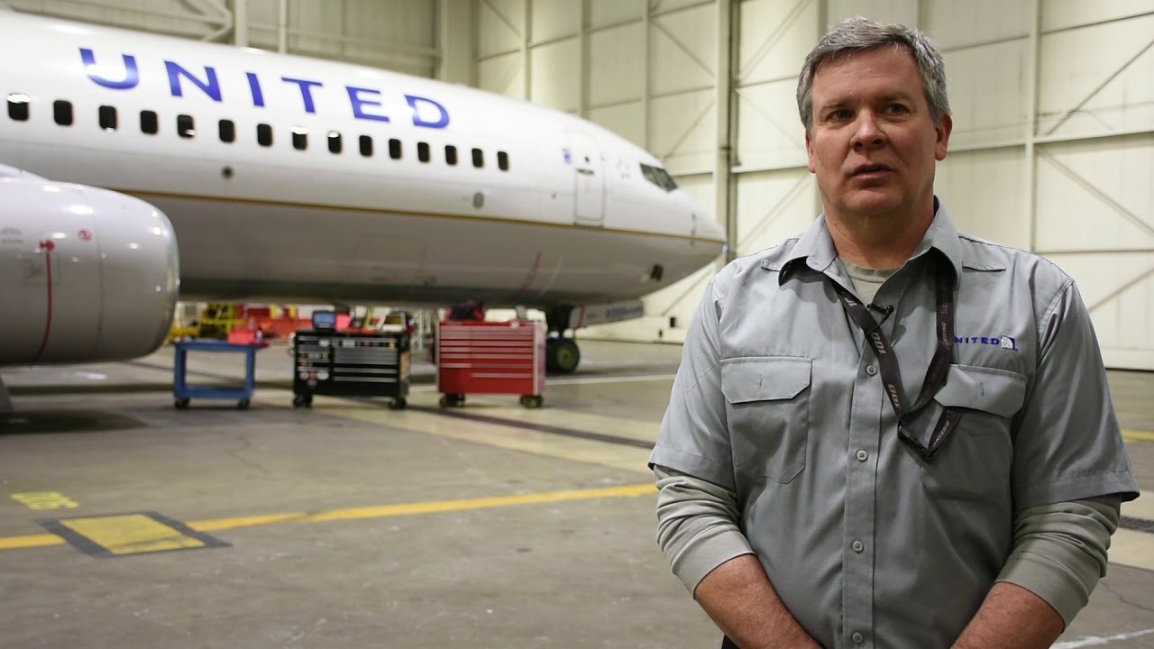 AMC - United Airlines Tech Ops Cleveland - YouTube