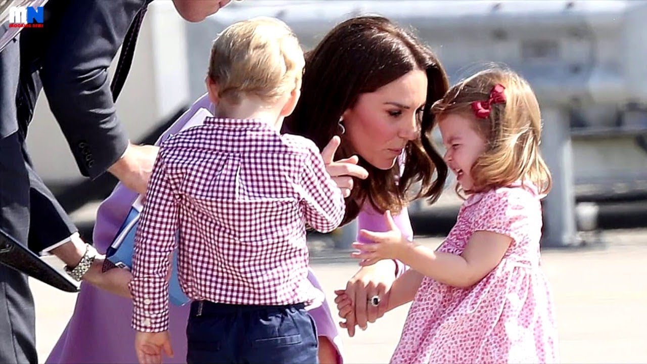 Princess Charlotte has a tantrum & refuses to board plane Germany and ...