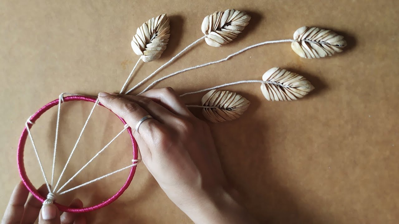 Pista shell craft ideas | Pista shell dreamcatcher | Pista shell diy ...