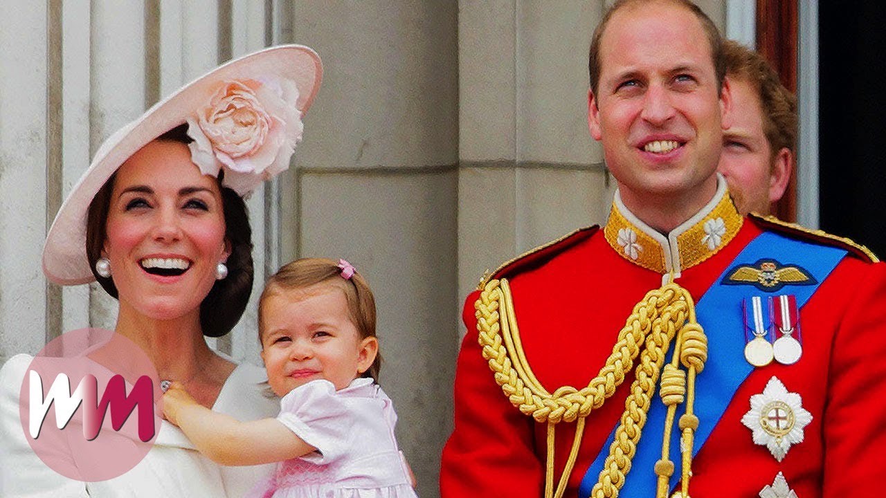 Top 10 Most Stylish Celebrity Families - YouTube