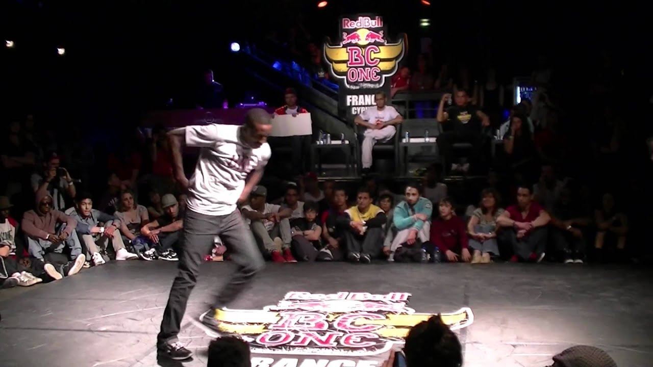 RED BULL BC ONE BATTLE - YouTube