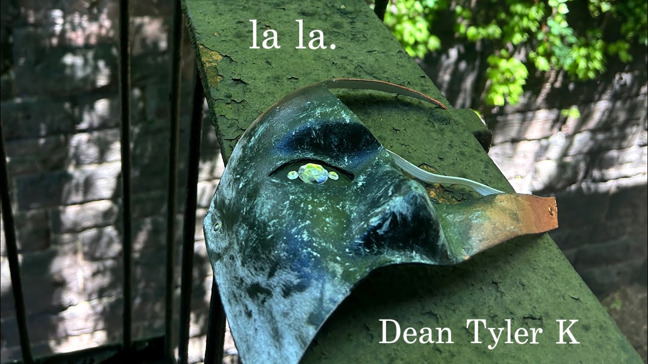 Dean Tyler K - la la. (Official Music Video) - YouTube