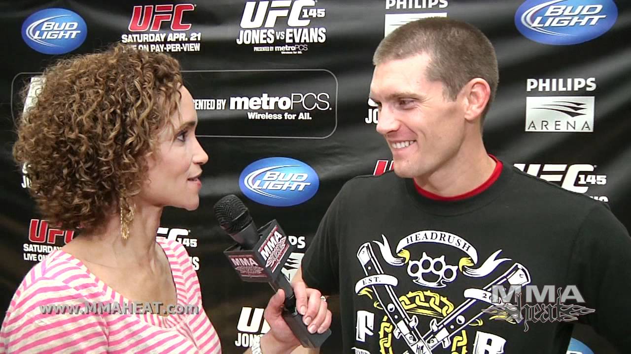 UFC 145: Stephen Thompson on Fighting Matt Brown, Karate Kicks + Padded ...