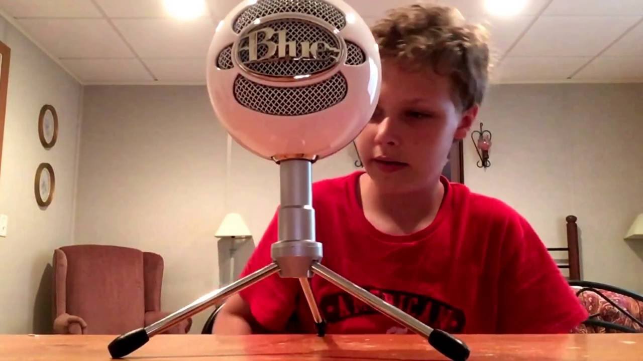 Blue ice microphone unboxing! - YouTube