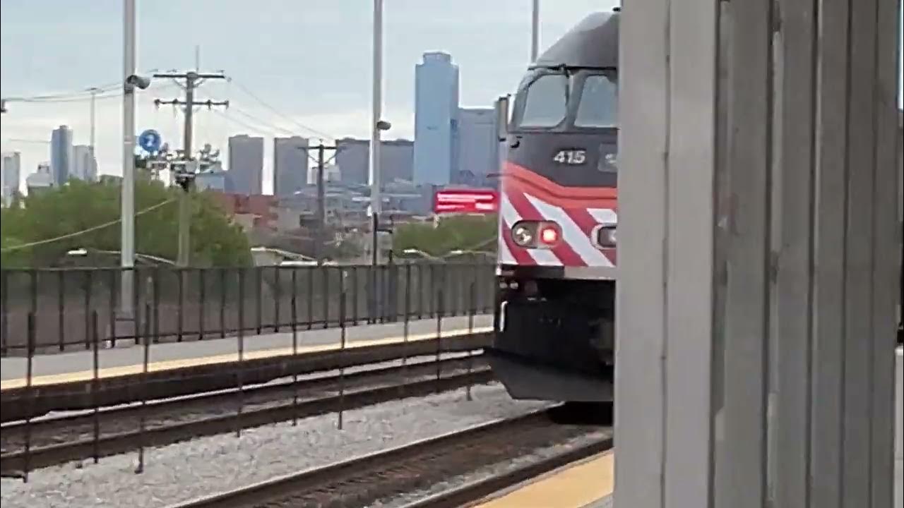 Metra Deadhead MP36PH-3C #415 at 35th St/"Lou" Jones in Chicago, IL - YouTube