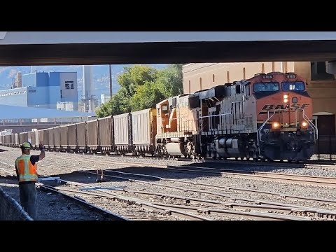 Awesome Video of BNSF 6169 NB Empty Coal Train Passing Through Colorado Springs! - YouTube