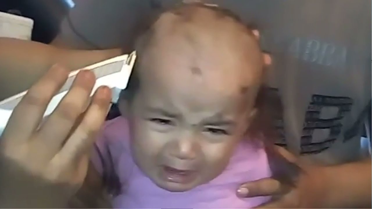 Shanaya's First Hair Cut | Mundan | Hilarious Babies Haircut |Baby ...