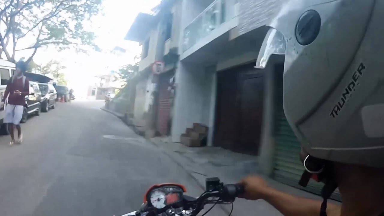 Mototaxi Ride into Rio de Janeiro's Vidigal Favela - YouTube